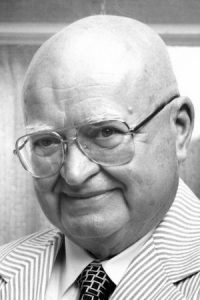 Donald McCarty, former dean of the School of Education, dies at age 99 ...